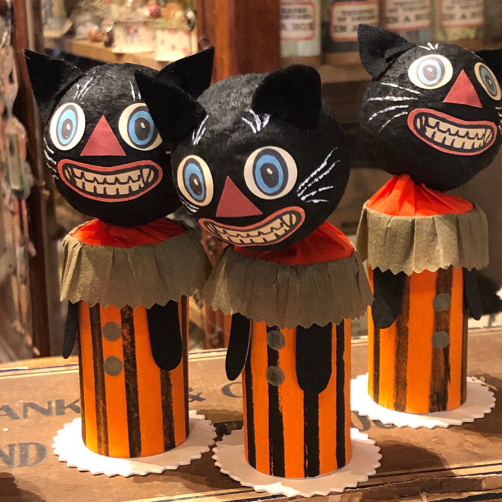 Wobbly Bobblehead Candy Containers – Wendy Addison Studio