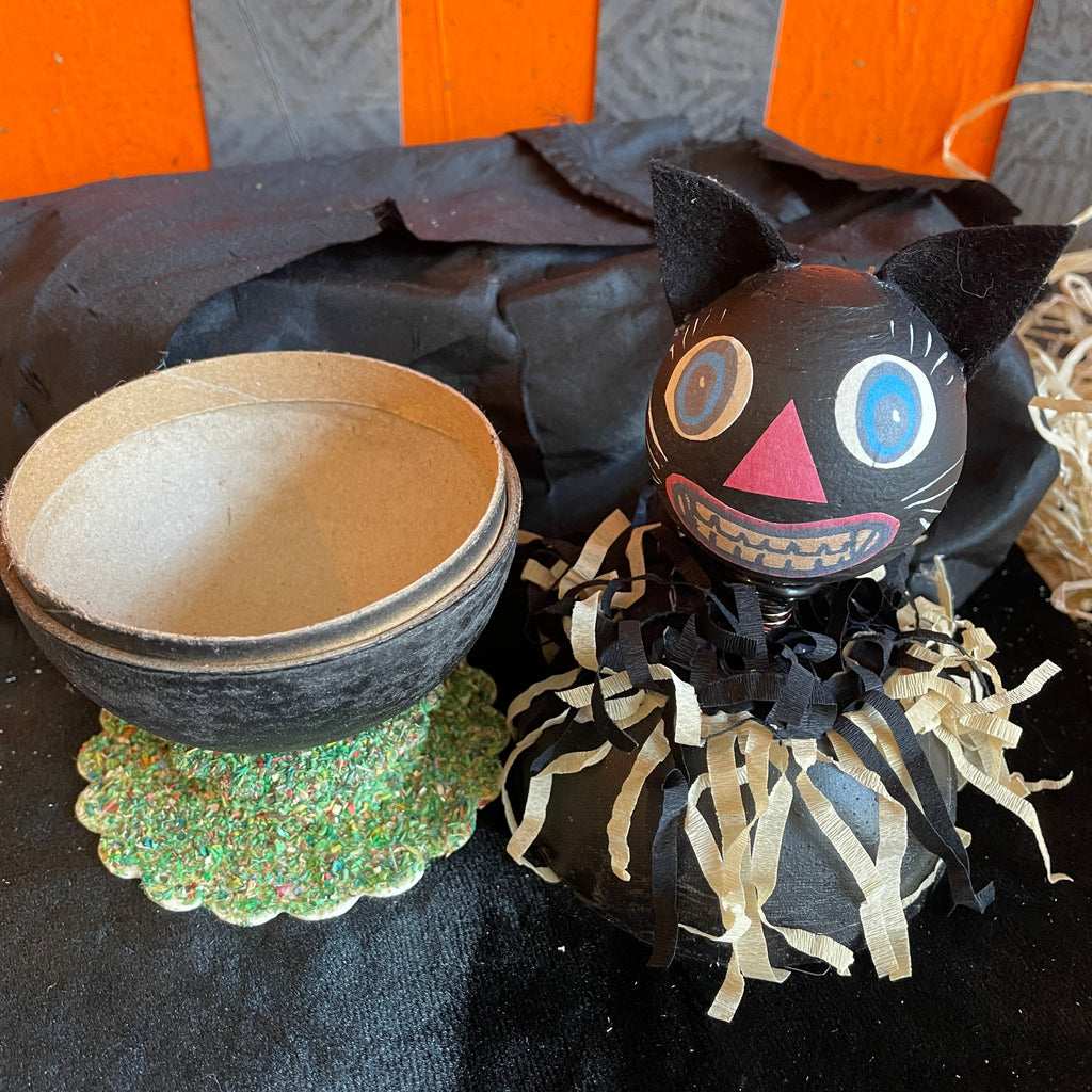 Wobbly Bobblehead Candy Containers – Wendy Addison Studio